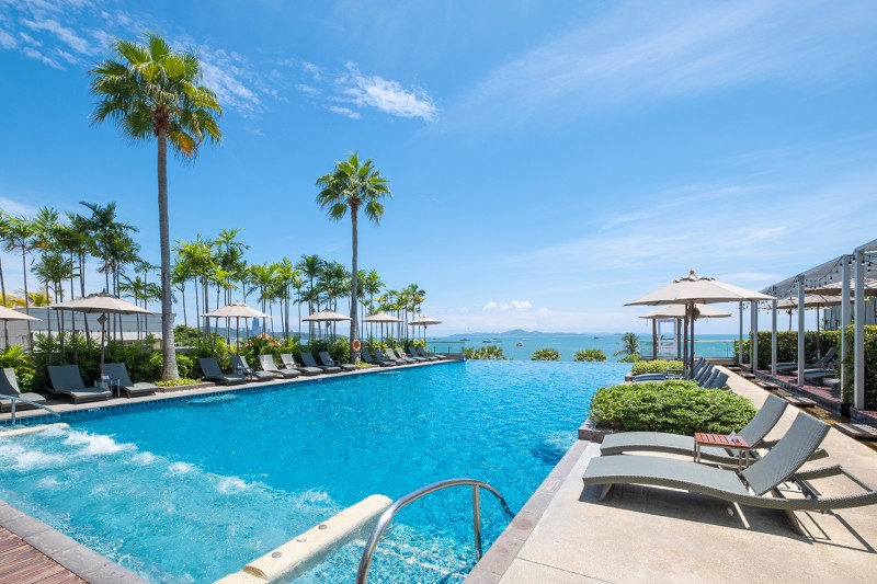 Beachfront Hotel in Pattaya City, Thailand | Holiday Inn Pattaya